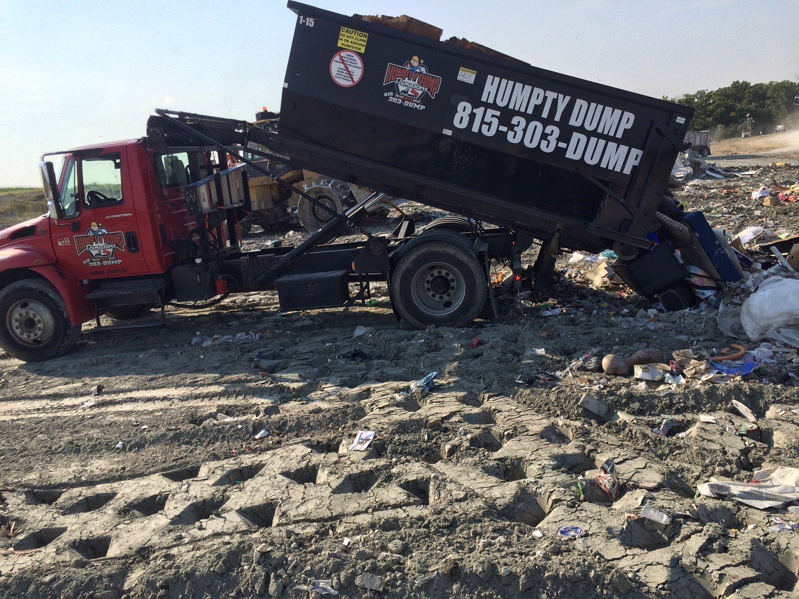 Humpty Dump Dumpsters Photo Gallery | Peru, IL