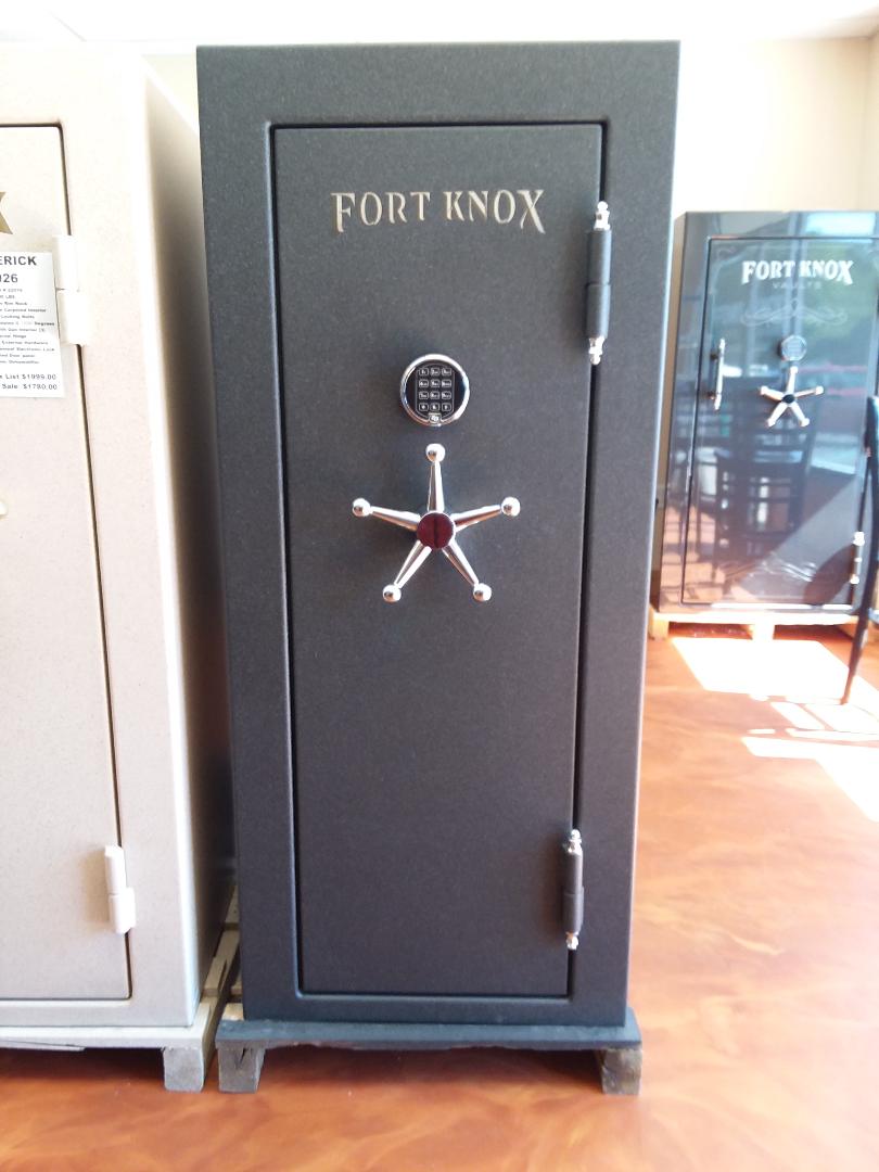Uni-Body Vaults | Defender Series Vaults | Merrillville, IN