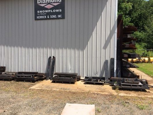 Cutting Edges | Steel | Carbide | North Brookfield, MA