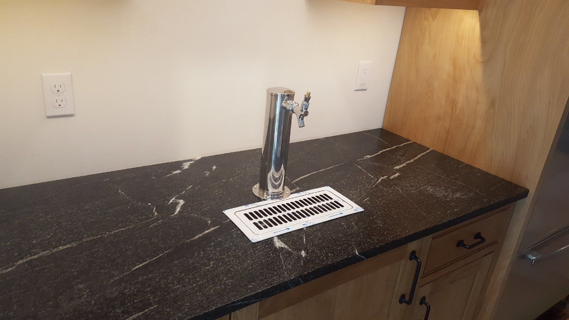 Vermont Precision Stone, Inc Gallery | South Burlington, VT Kitchen ...