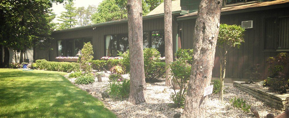 Silvercryst Resort & Motel | Lakeview Resort | Wautoma, WI